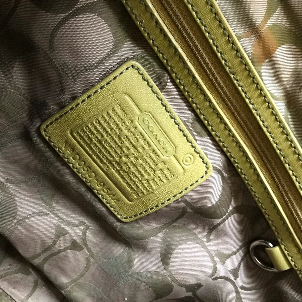 Coach | Bags | Coach Soho Buckle Leather Shoulder Bag 9544 | Poshmark